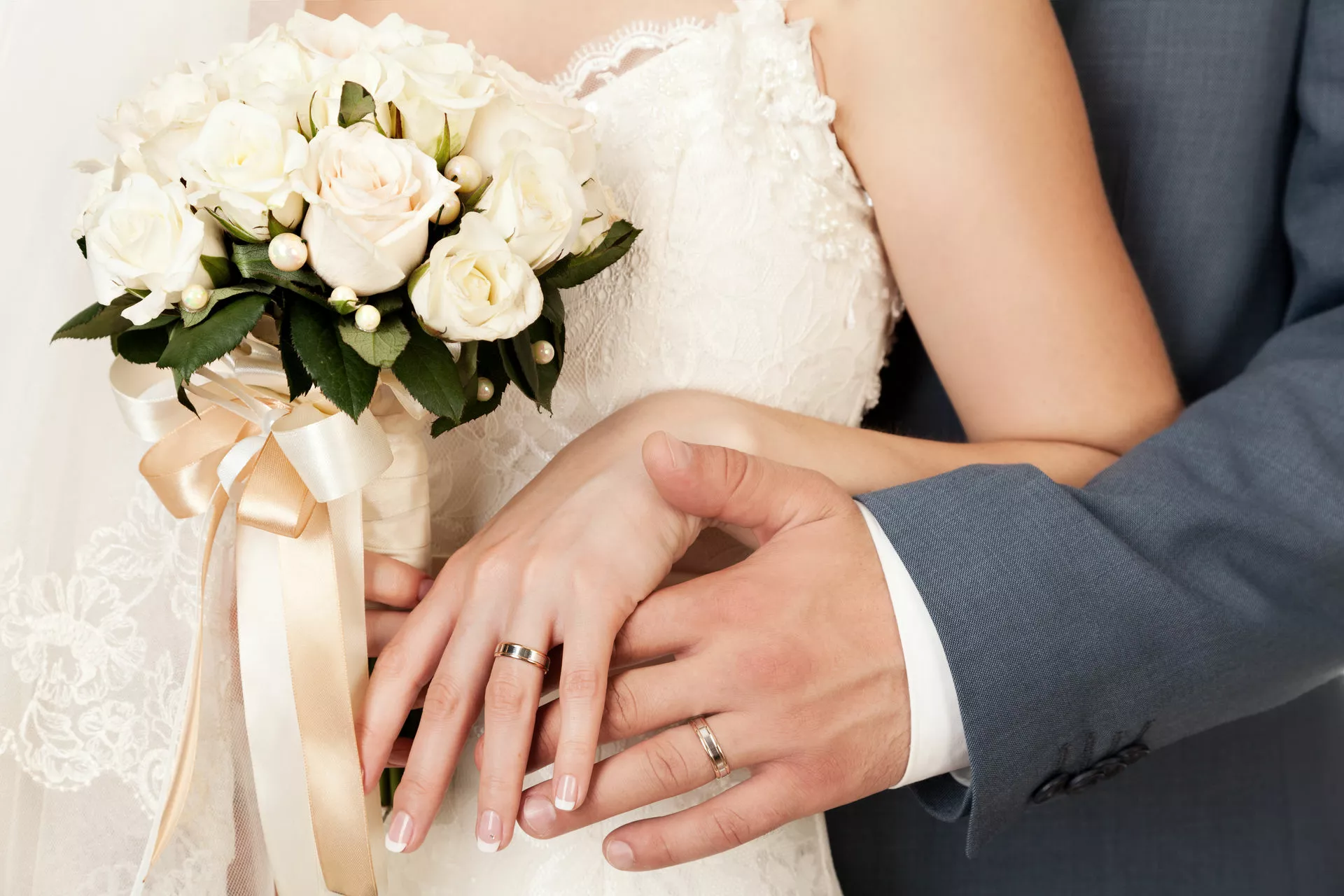 5 Reasons to Have Your Wedding at Our Pigeon Forge Cabins